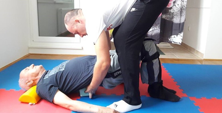 Japanska terapija Isogai Dynamic Therapy - ispravite držanje, vratite ...